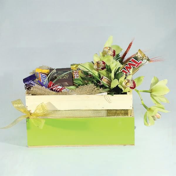 Treat Diwali Hampers | flower delivery mumbai same day | Order now at ...