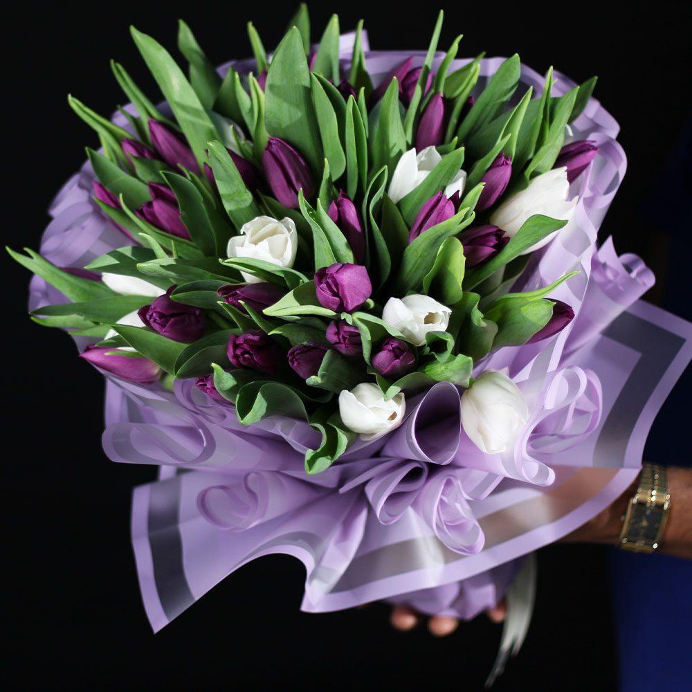 Grandeur De Tulipa - Order Tulip Bouquet| Order Now at June flower