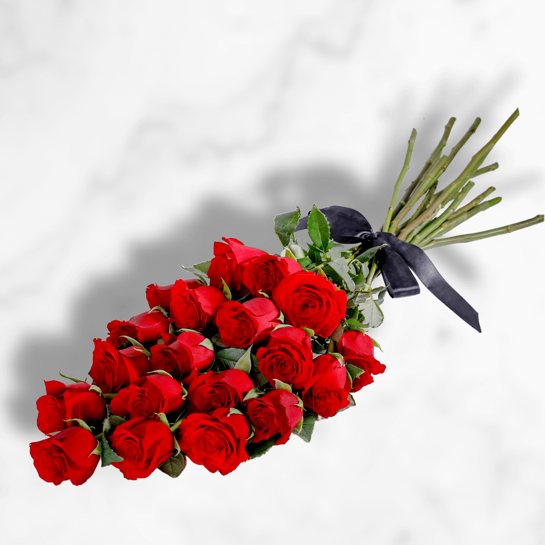 Red Roses - Express Love with 18 Stunning Blooms | A Symbol of Romance